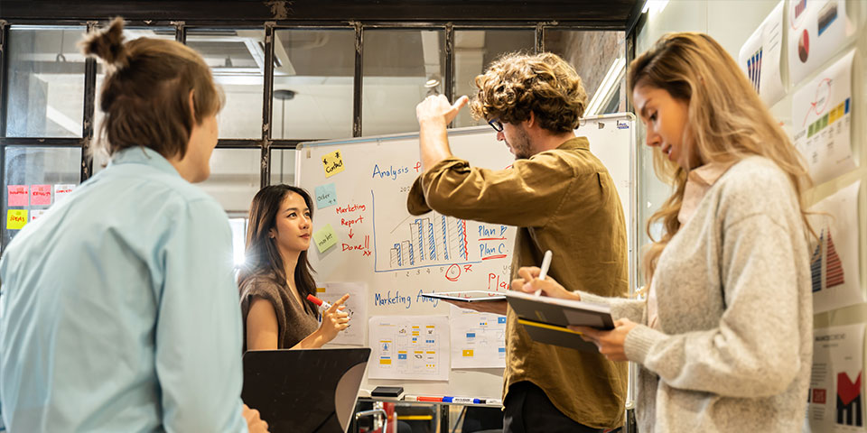 Government Support for Entrepreneurs in the UK | The Hoxton Mix