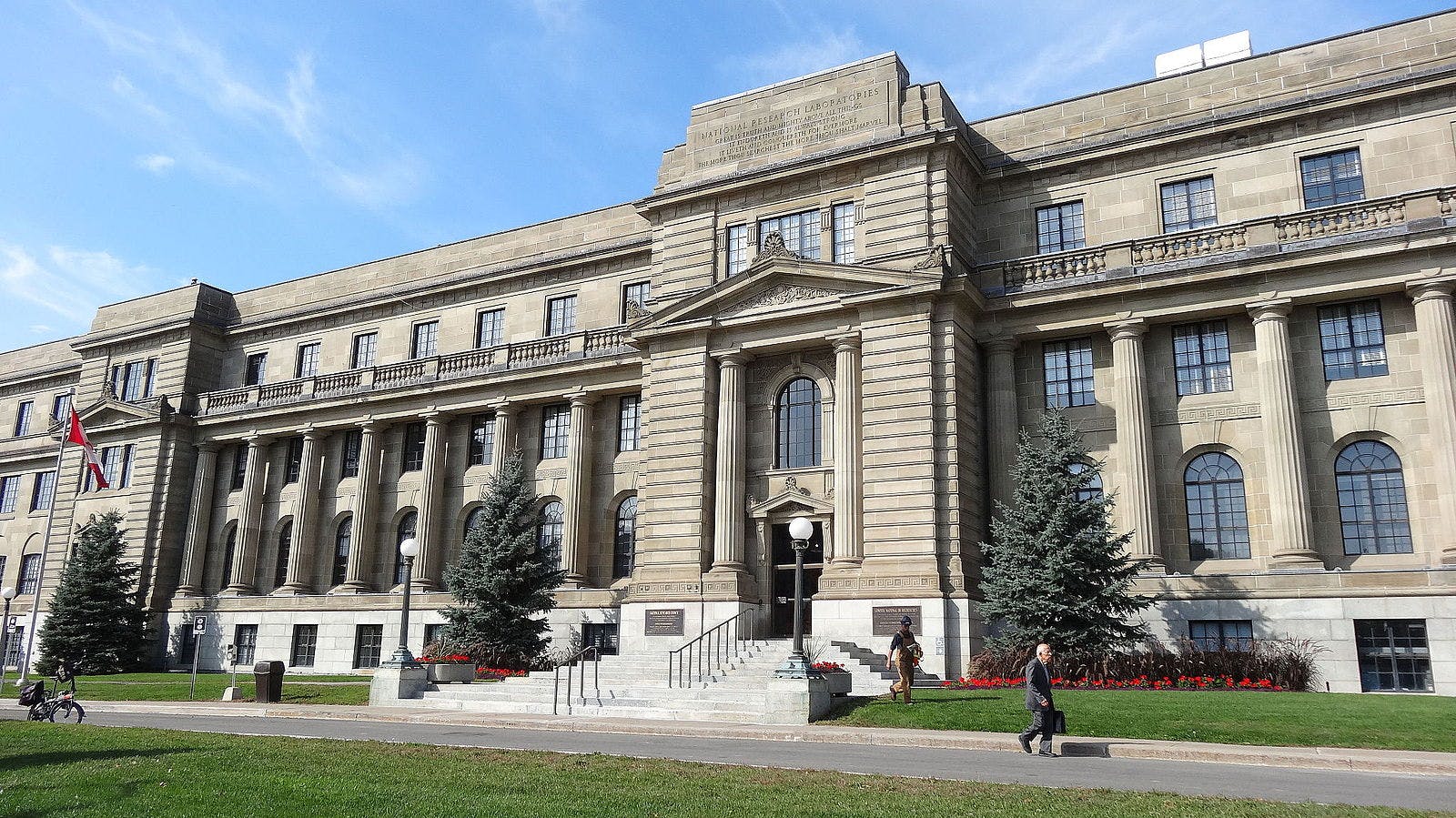 Let the Data Do the Talking | Case Study | The Decision Lab - The ...