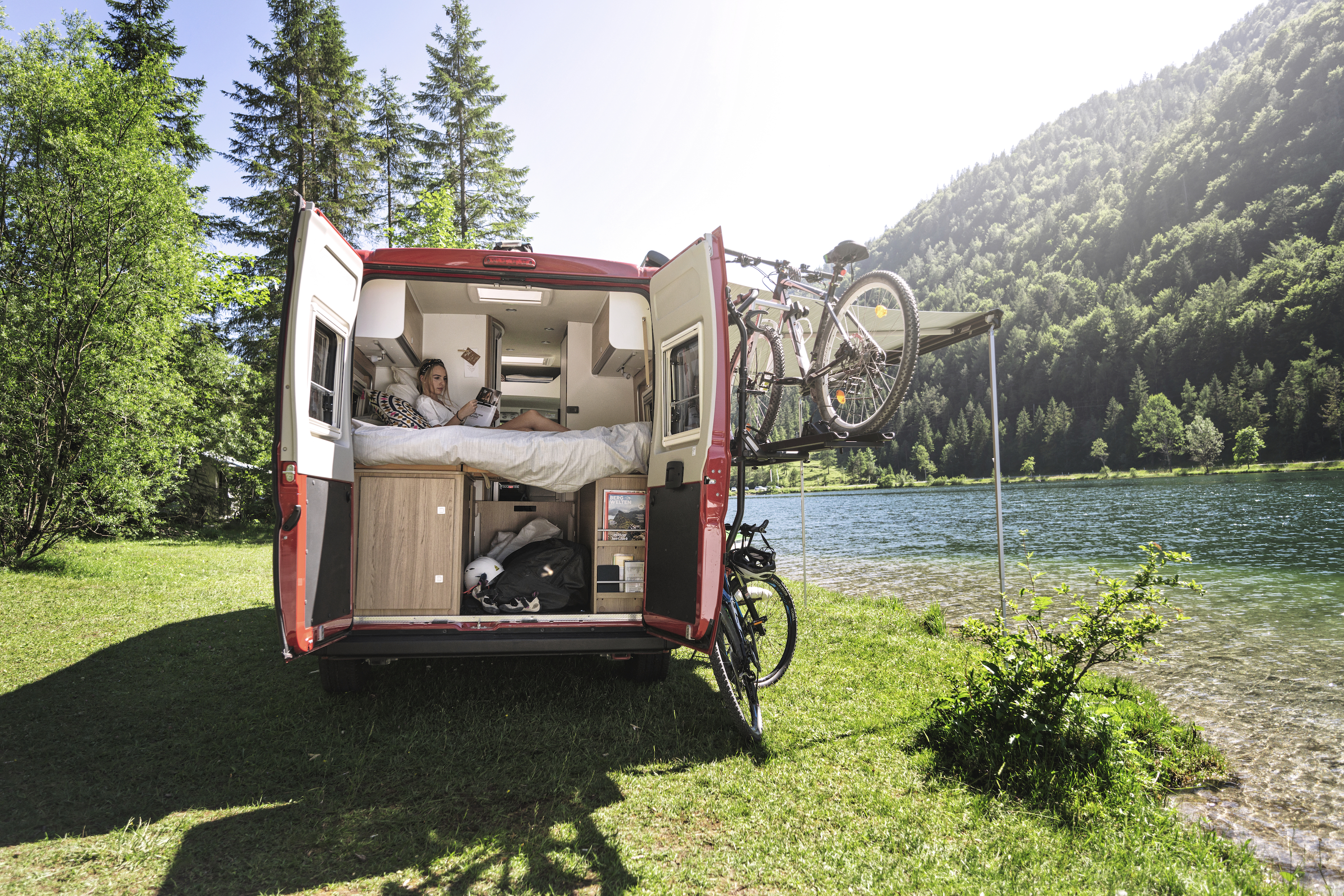 What Is a Class B Motorhome and What Do They Offer? - Thor Industries