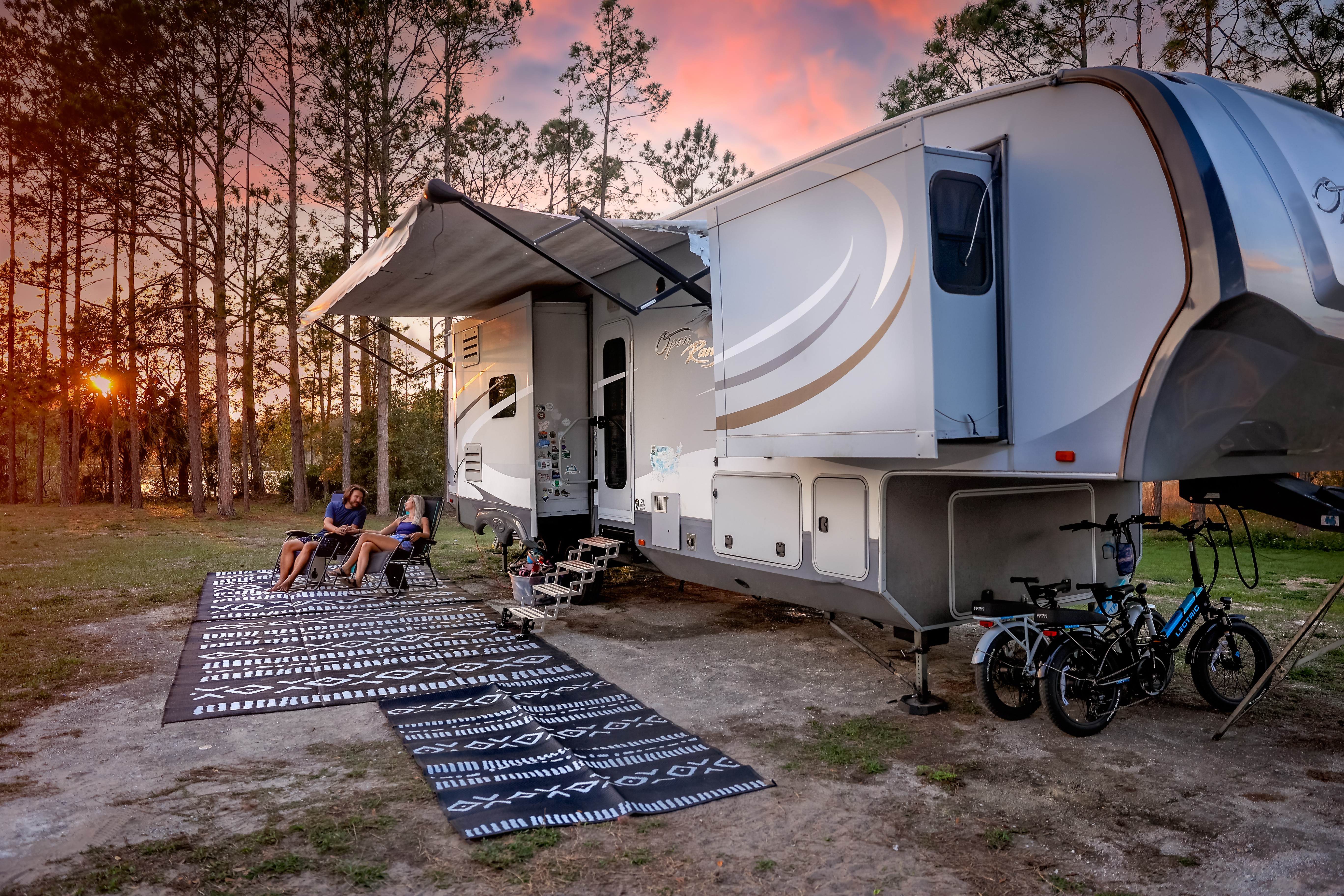 RV Tours — Cassie and Joshua Bailey Highland Ridge Open Range Fifth ...