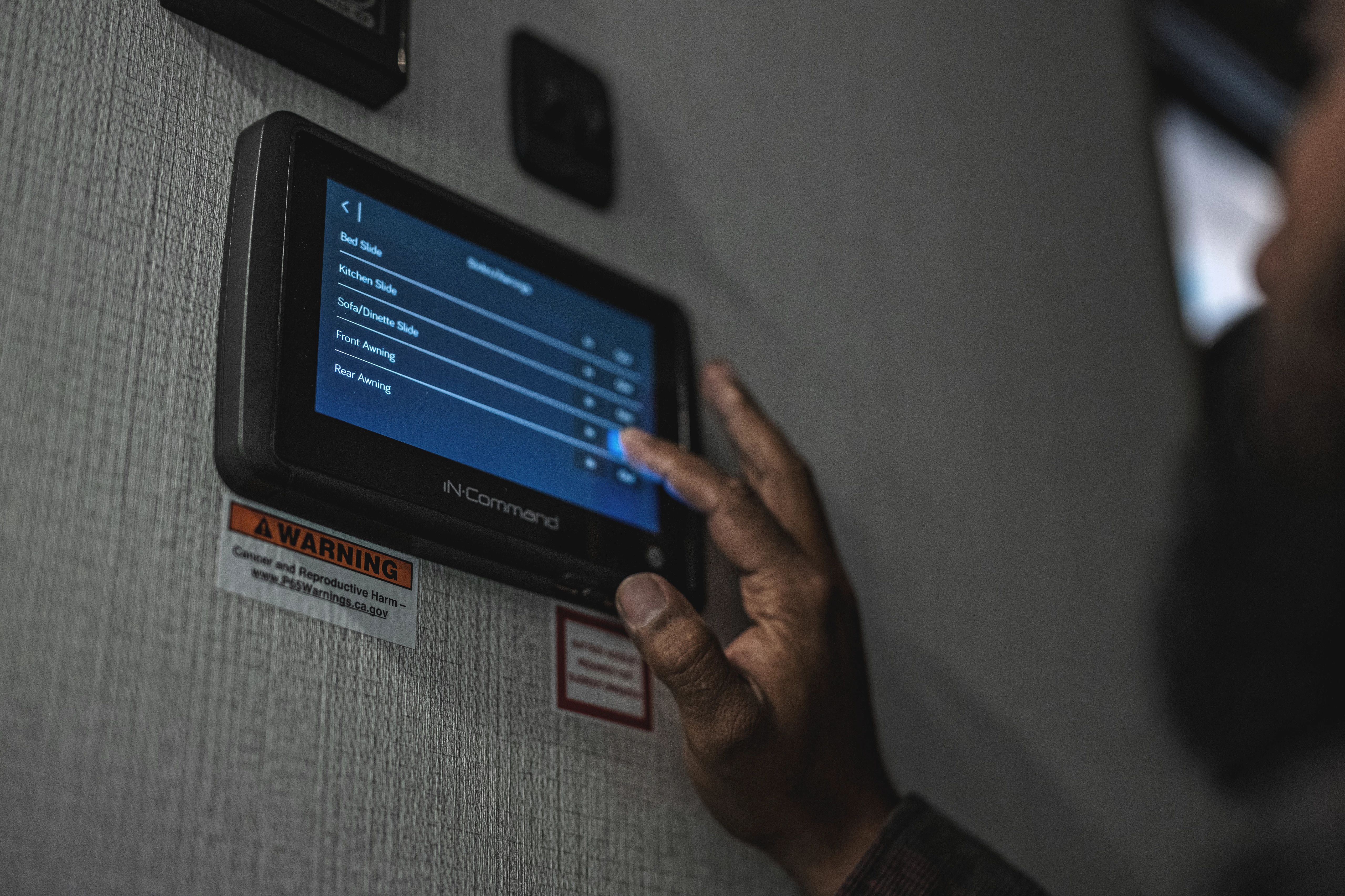 Features To Look For In A Fifth Wheel - THOR Industries