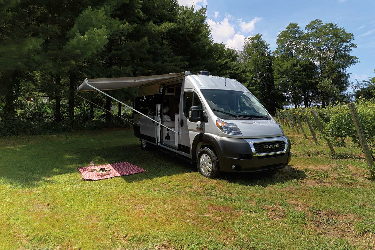 Class B RVs - Thor Motor Coach