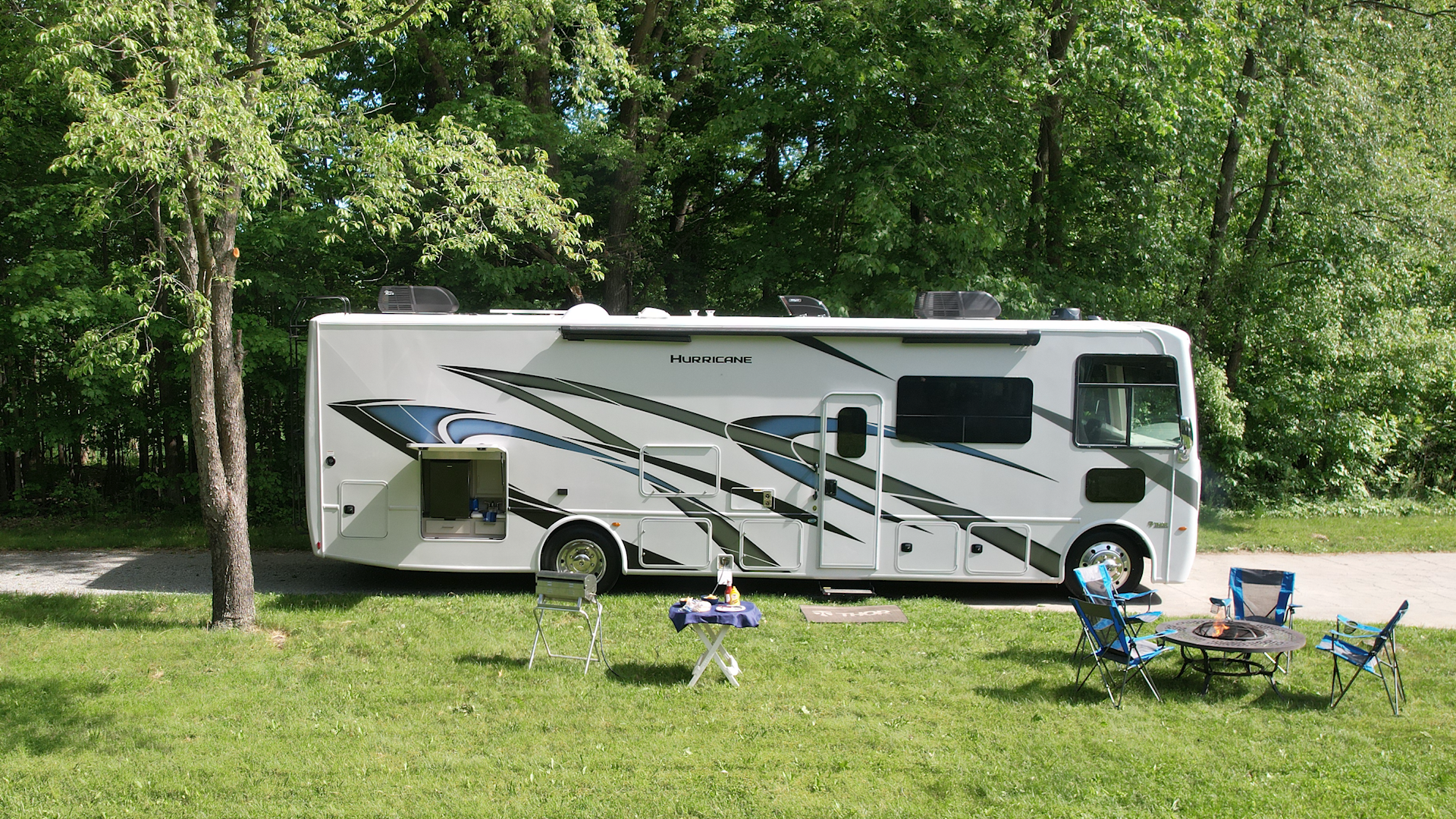 Thor Hurricane Class A Motorhomes - Thor Motor Coach