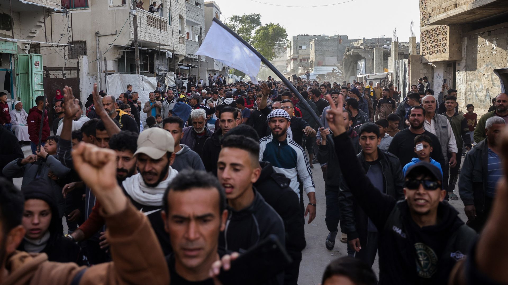 Honderden Gazanen protesteren tegen Hamas en voor vrede