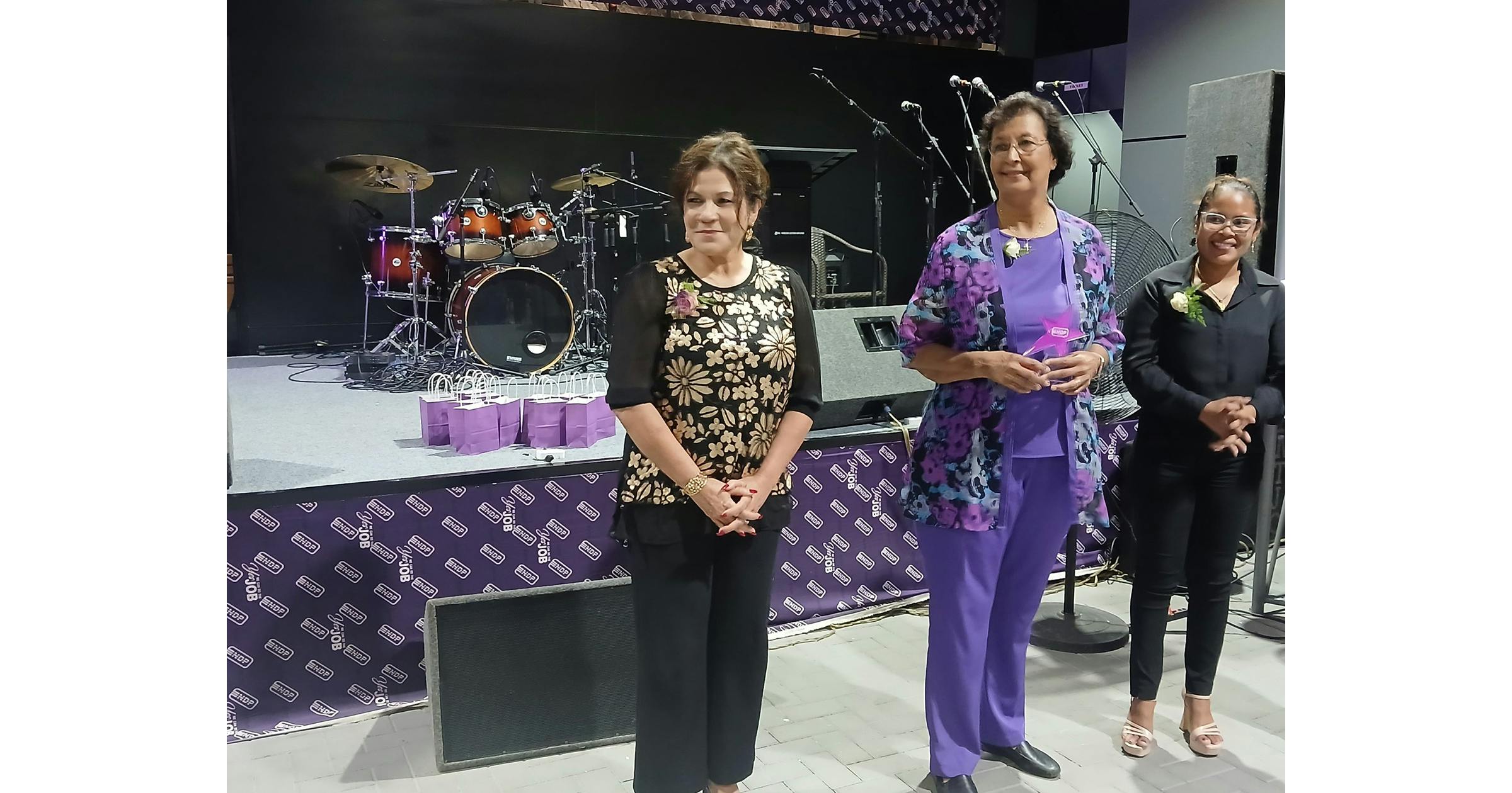 Simons en Bouterse-Waldring ontvangen Paarse Star Award