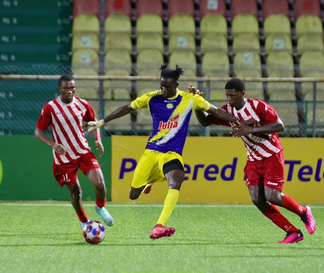 Inter Wanica draagt rode lantaarn over aan Broki