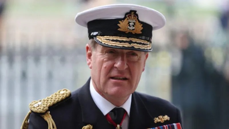 Navy chief removed from duties for investigation