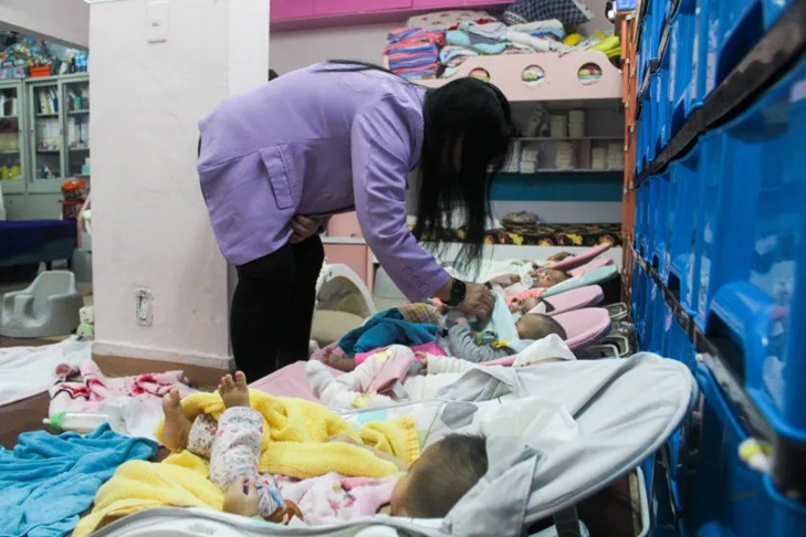 In Taiwan, migrants flee oppressive workplaces for life on the periphery