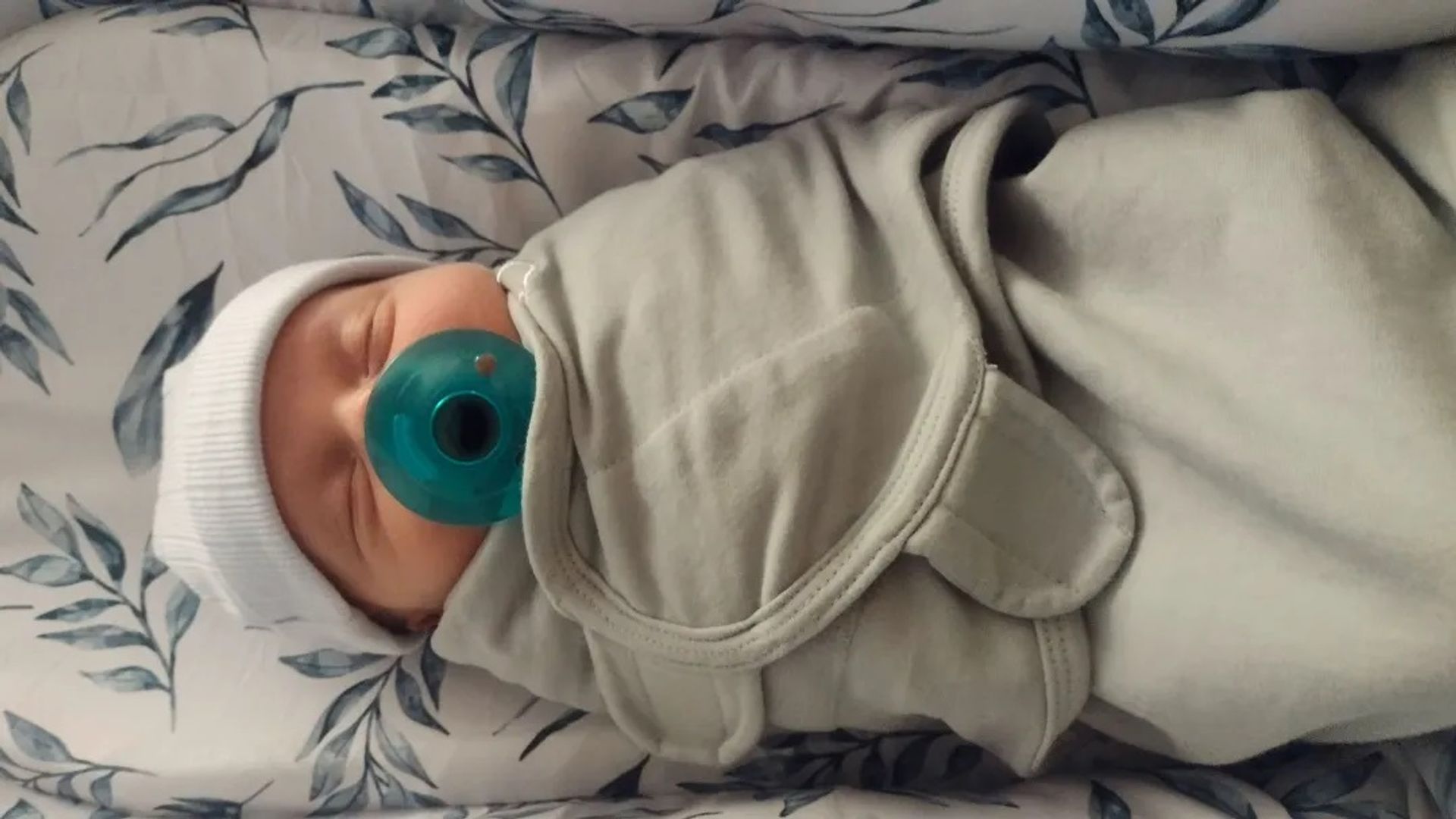 Baby geboren uit meer dan 30 jaar geleden ingevroren embryo