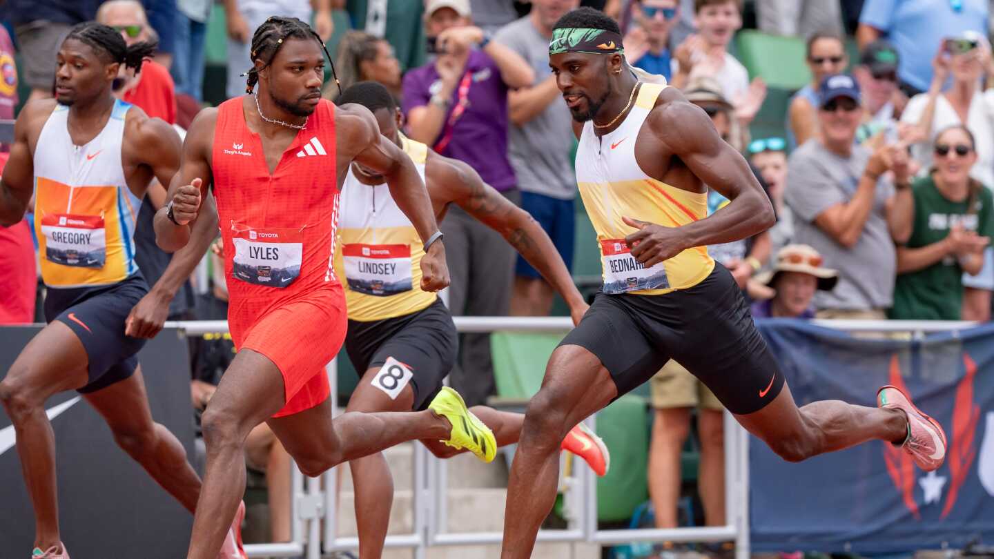 Sprinter Lyles provoceert rivaal met staredown tijdens race om ...