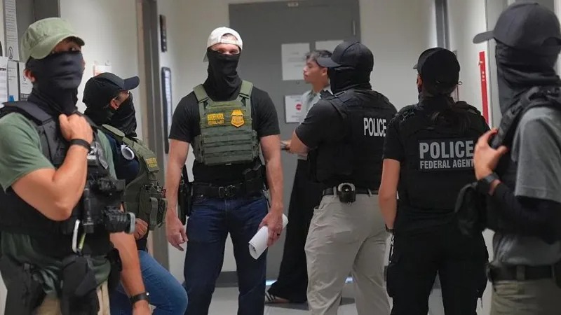 California bans most law enforcement including ICE from wearing masks