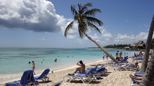 Four Caribbean nations sign deal allowing citizens to move freely ...