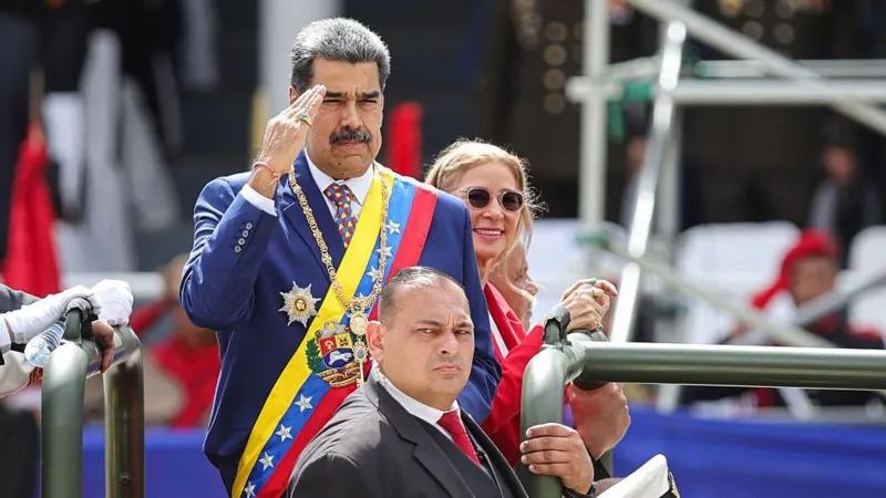 Trump says he authorised CIA in Venezuela as Maduro says 'no to regime ...