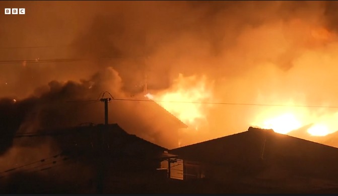 Japan's largest urban fire in decades rips through 170 buildings