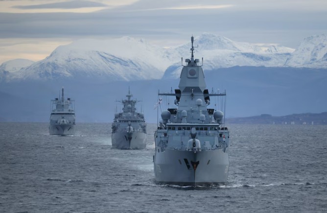 NAVO begint voorbereidingen voor militaire missie Noordpool