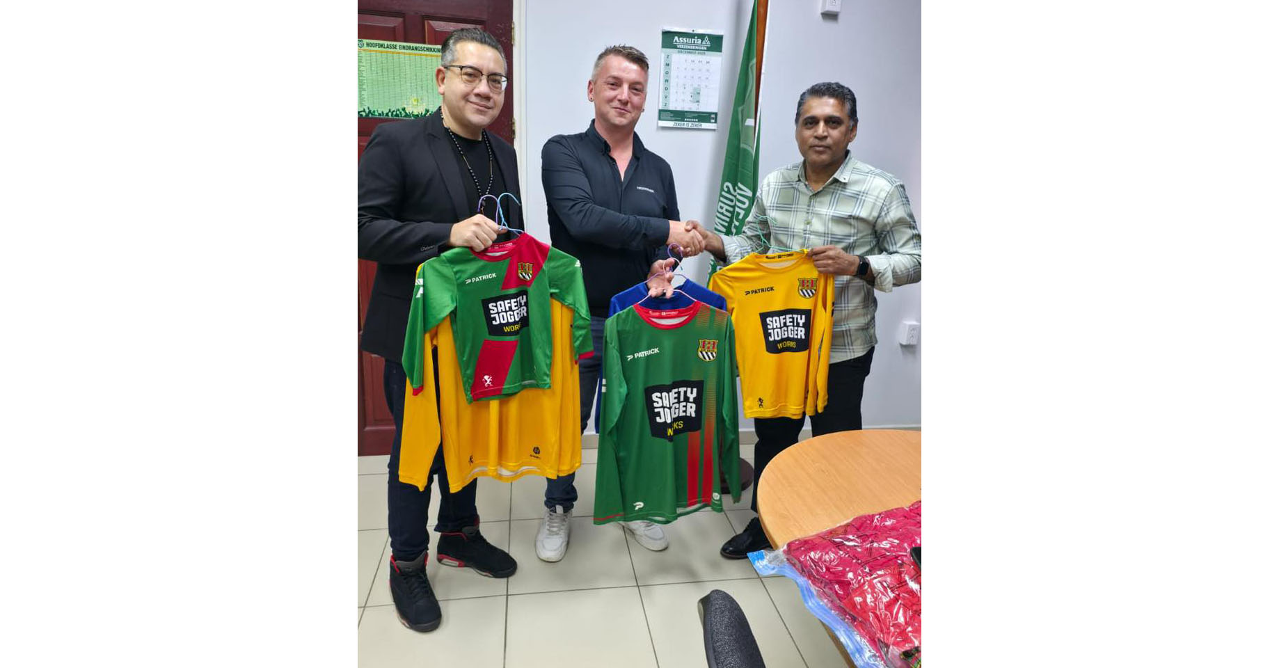 Internationale steun voor Surinaams voetbal
