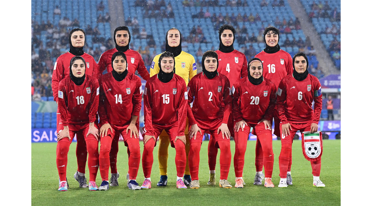 Zorgen om veiligheid Iraanse voetbalsters na protest tijdens Azië Cup