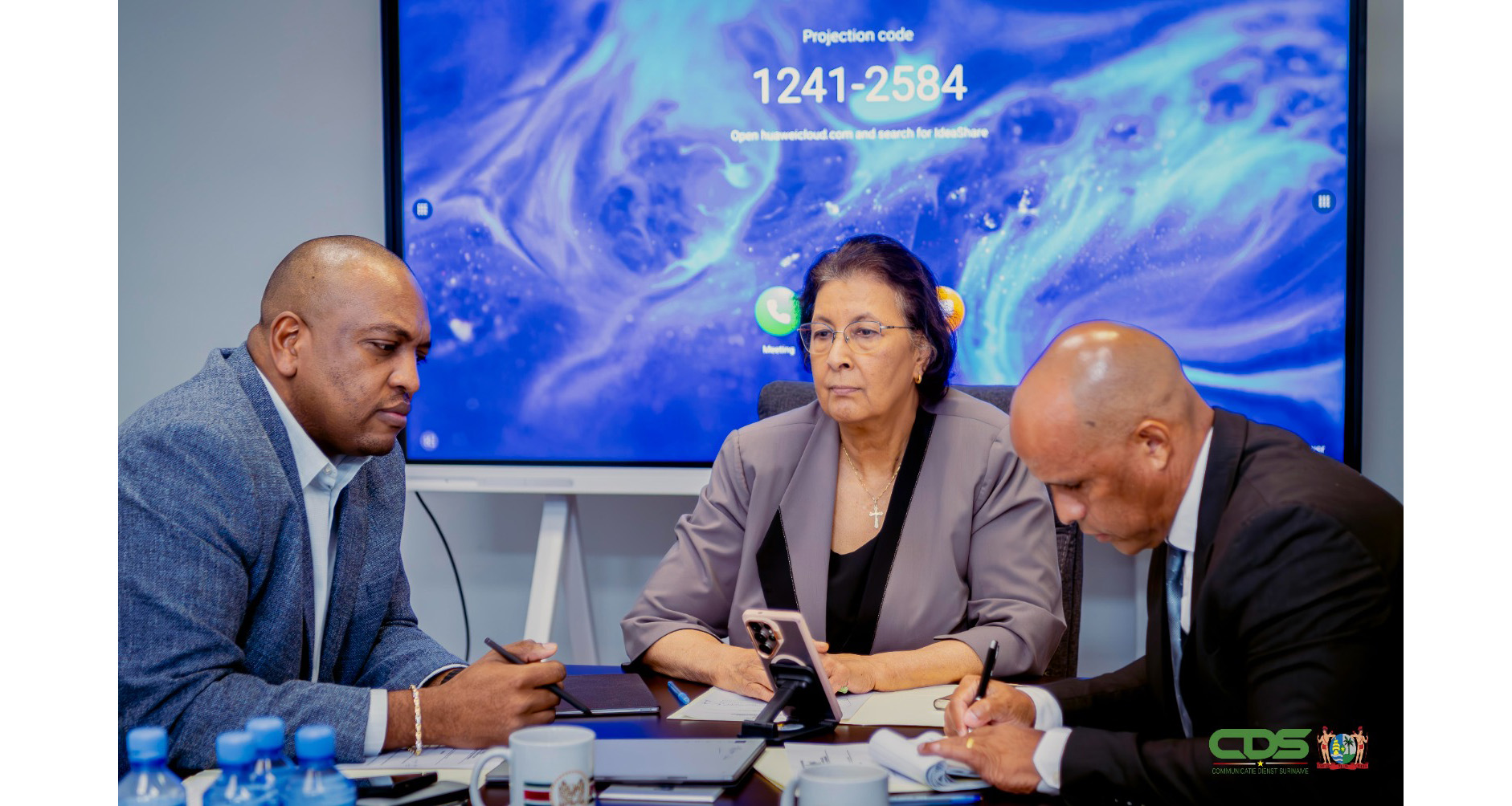 Bilaterale samenwerking centraal tijdens gesprek staatshoofden Suriname ...