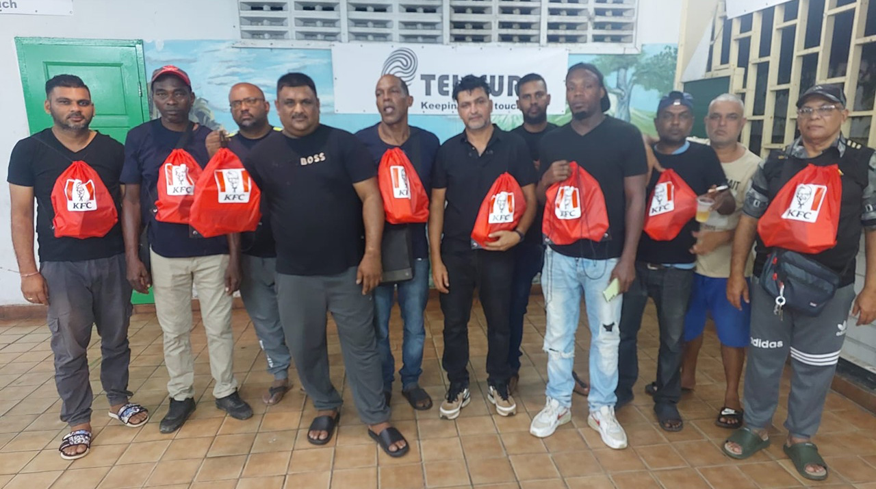 Palm Boys grijpt beker na spannende finale tegen SMC