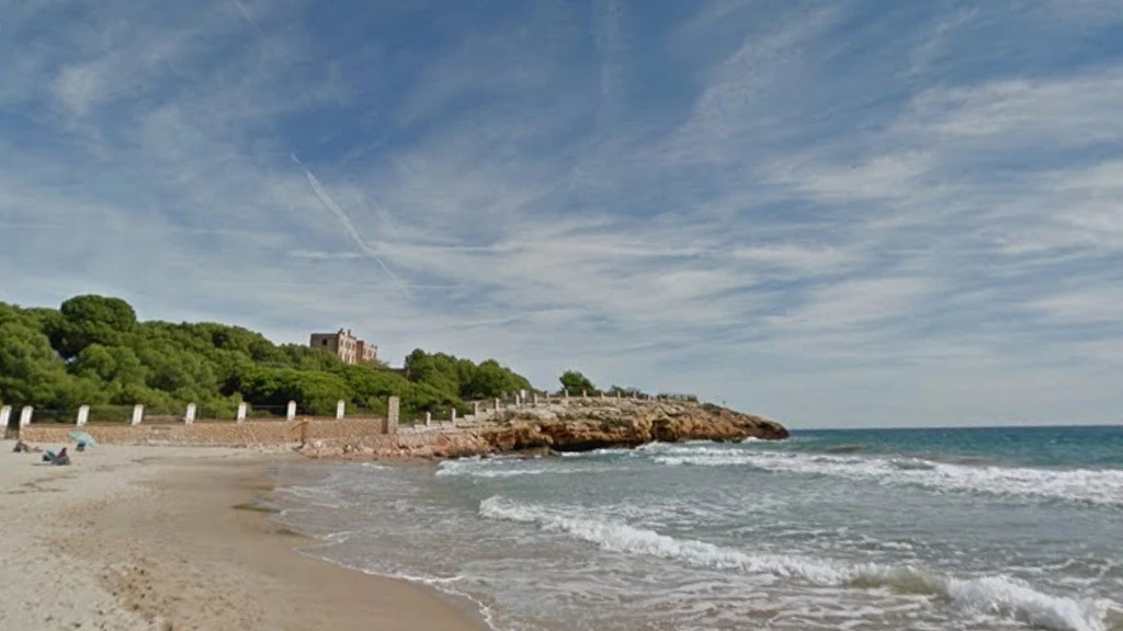 Drama aan de Spaanse kust, drie jonge zwemmers omgekomen na sprong in zee