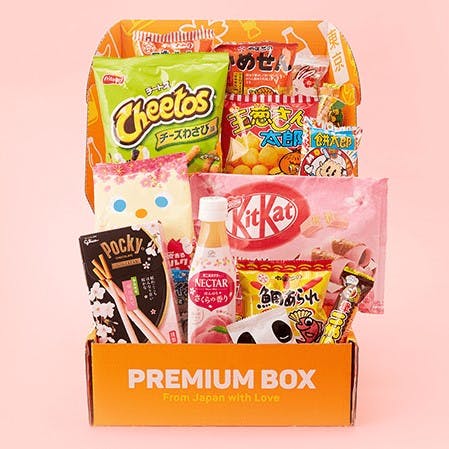 Sakura Snacktime! | TokyoTreat