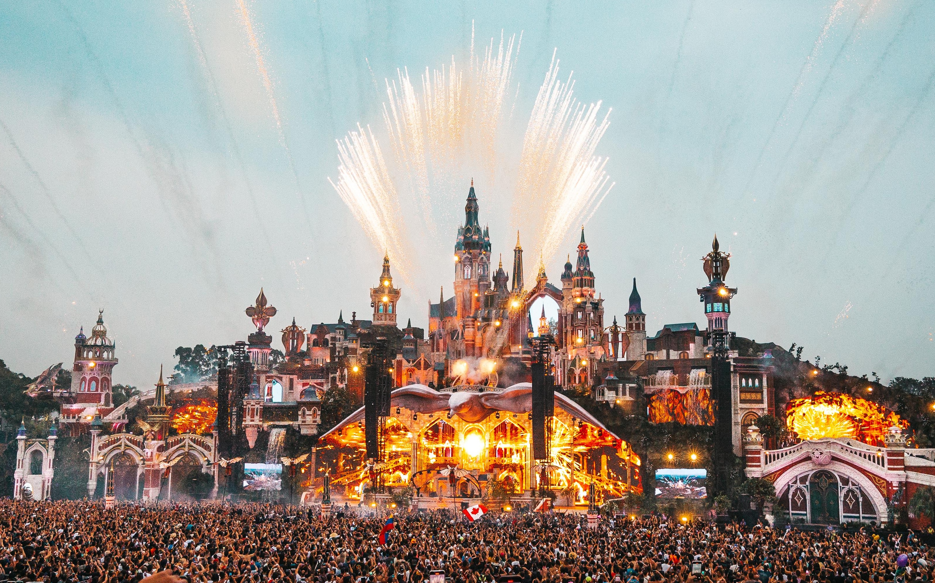 Relive Tomorrowland Brasil with sets in the Tomorrowland App and YouTube