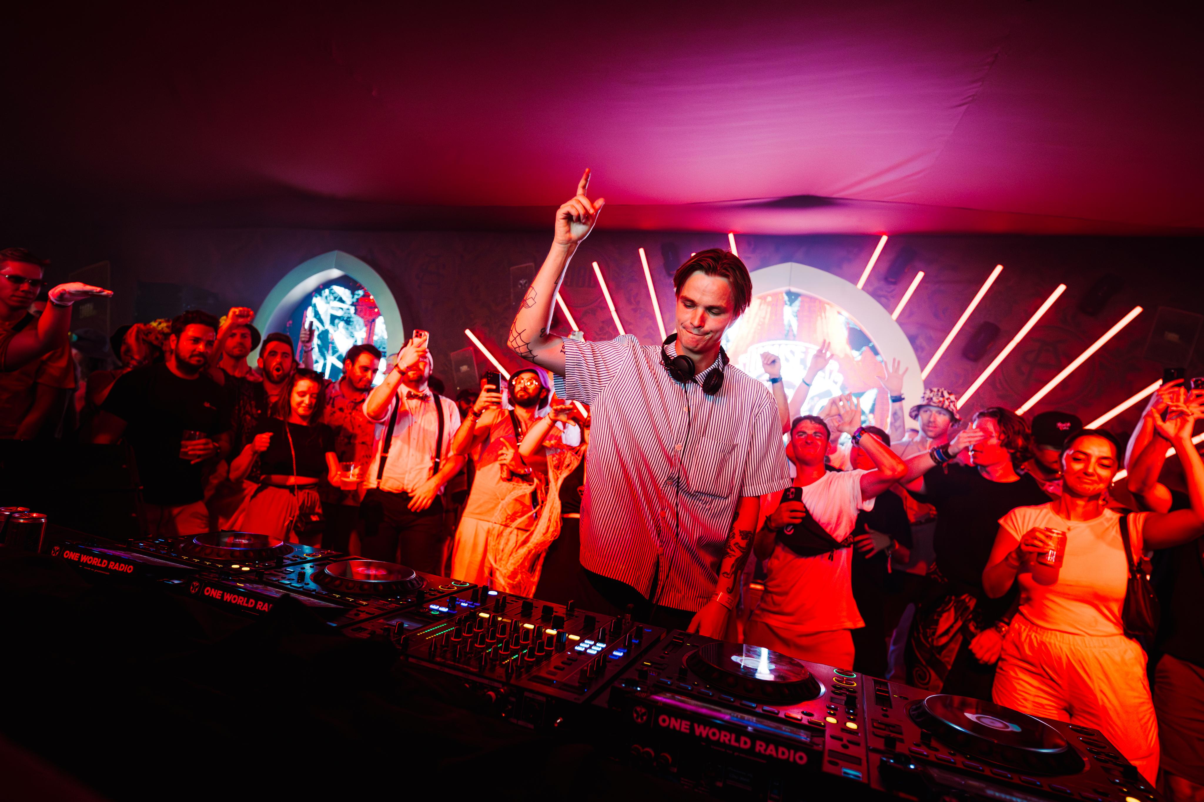 Jengi drops euphoric summer anthem ‘Closer’