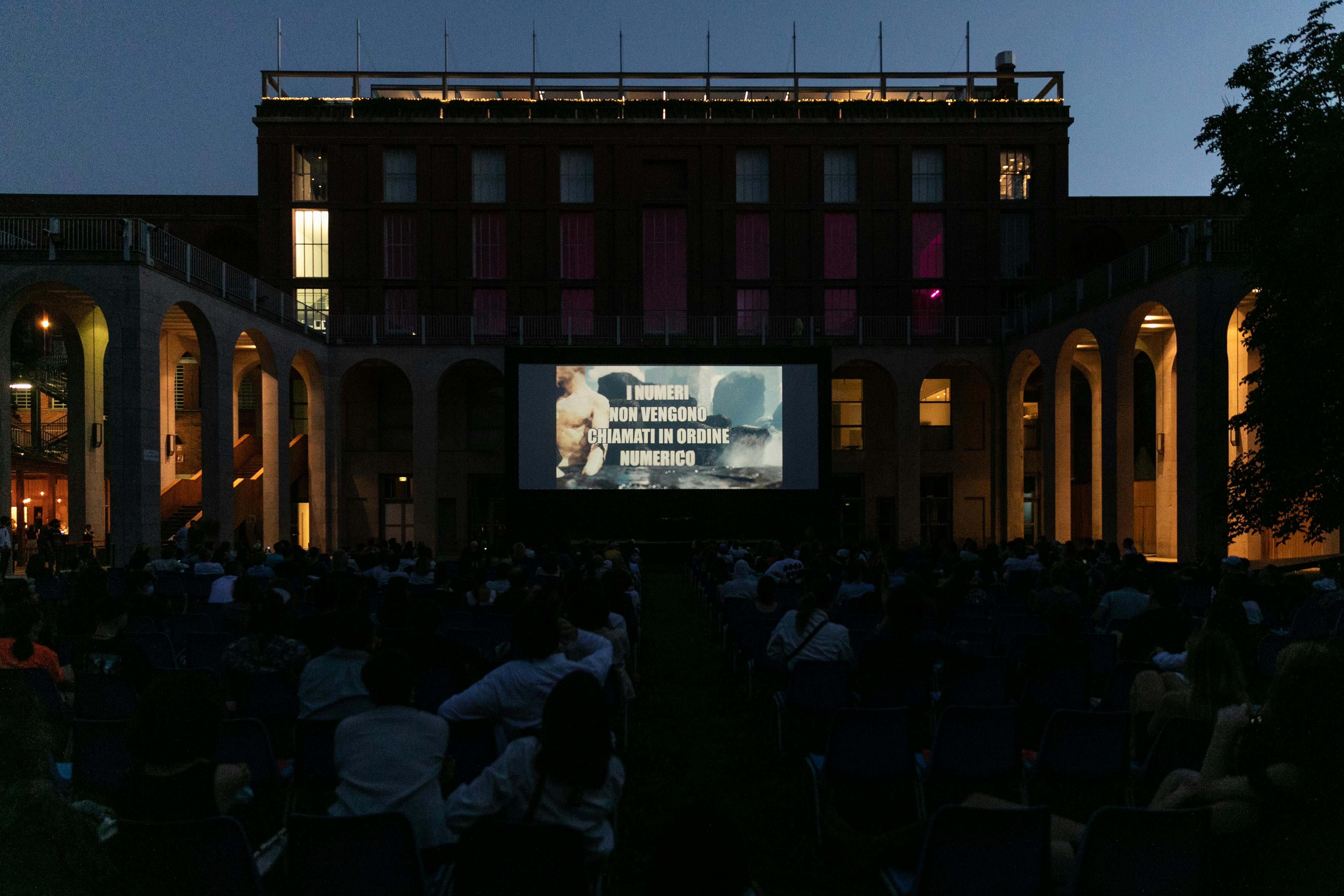 Triennale Estate Un giardino di voci e colori | Triennale Milano