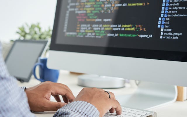 Creating Immersive 3D Graphics Using WebGL Rendering