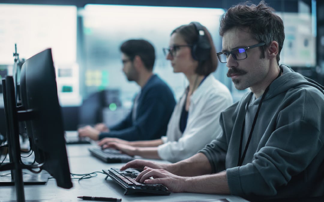 9 Interesting Ways to Pass Data through Angular RouterState.