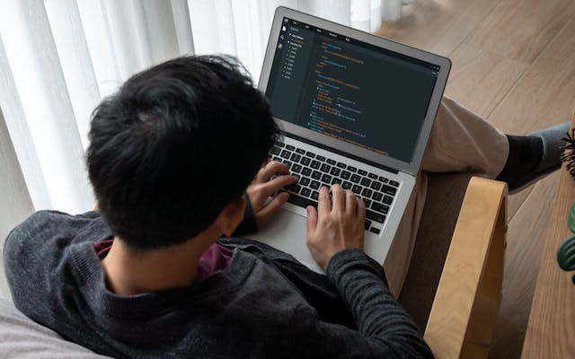 JavaScript Prototype Vs. Class: Which Is Better?
