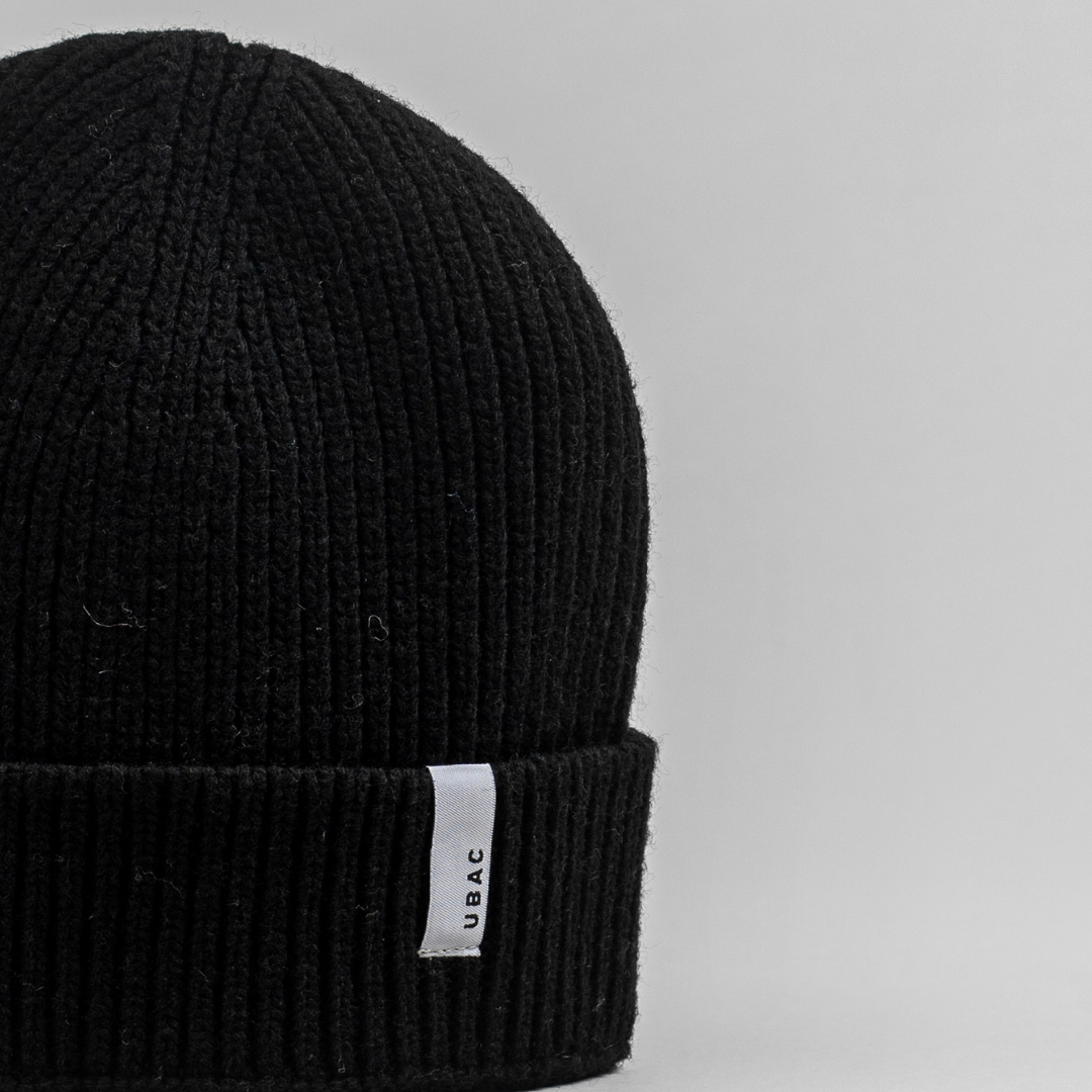 Accessoires & Chaussettes éco-responsables en laine recyclée | Ubac