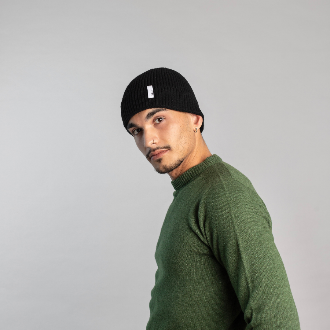 Accessoires & Chaussettes éco-responsables en laine recyclée | Ubac