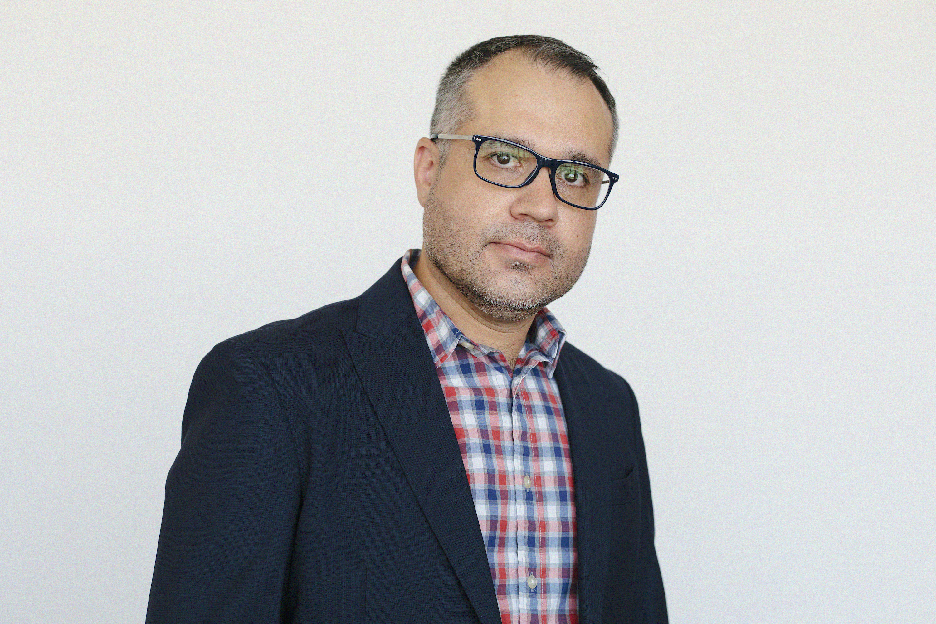 Robert D. Montoya Joins Faculty of UCLA’s Department of Information Studies