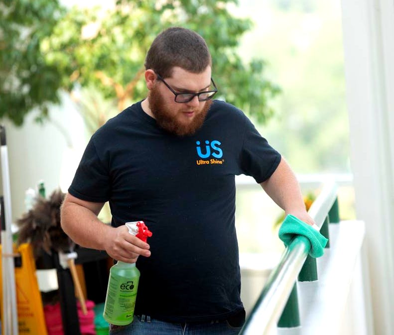 UltraShine | Light Duty Cleaner