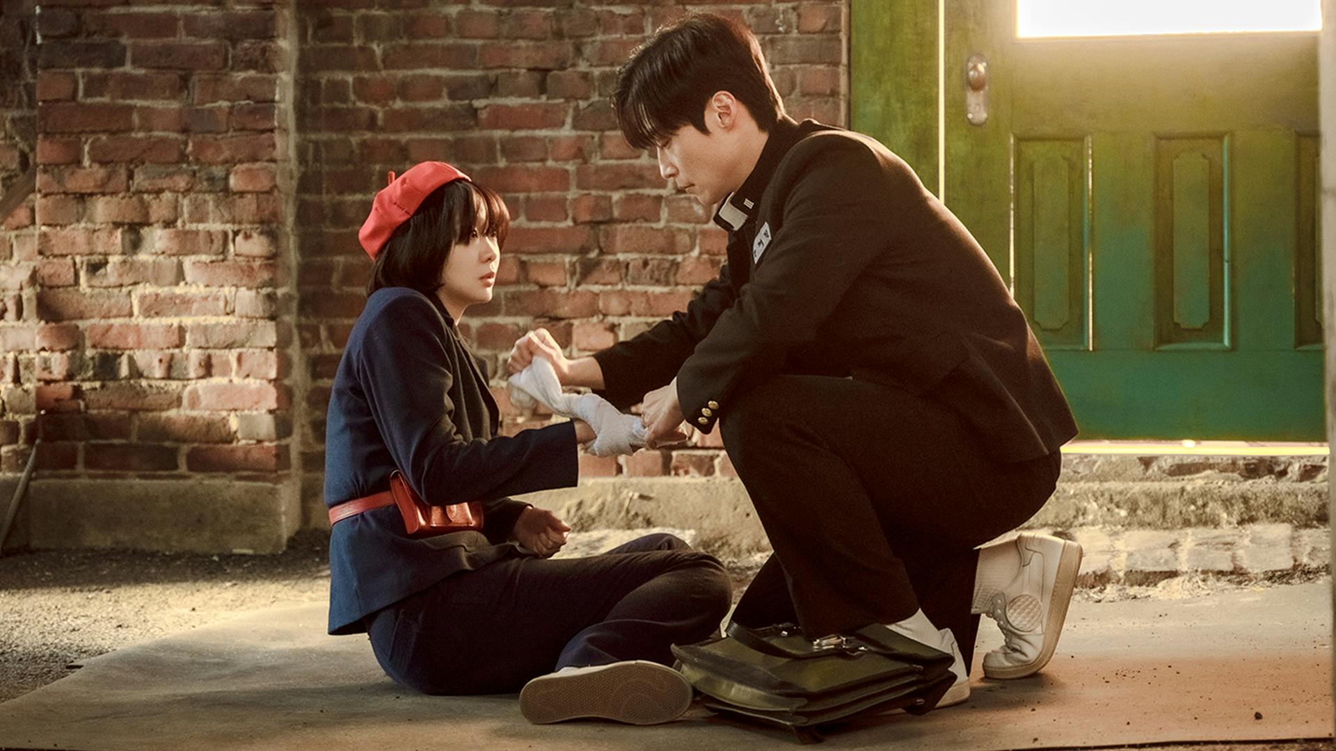 韓国ドラマ『100番の思い出』キービジュアル＆ティザー映像公開！9月14日（日）U-NEXTオリジナルとして日本初・本国同時で独占見放題配信 | U-NEXT corporate