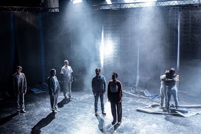 De kommer att drunkna i sina mödrars tårar | Unga Klara