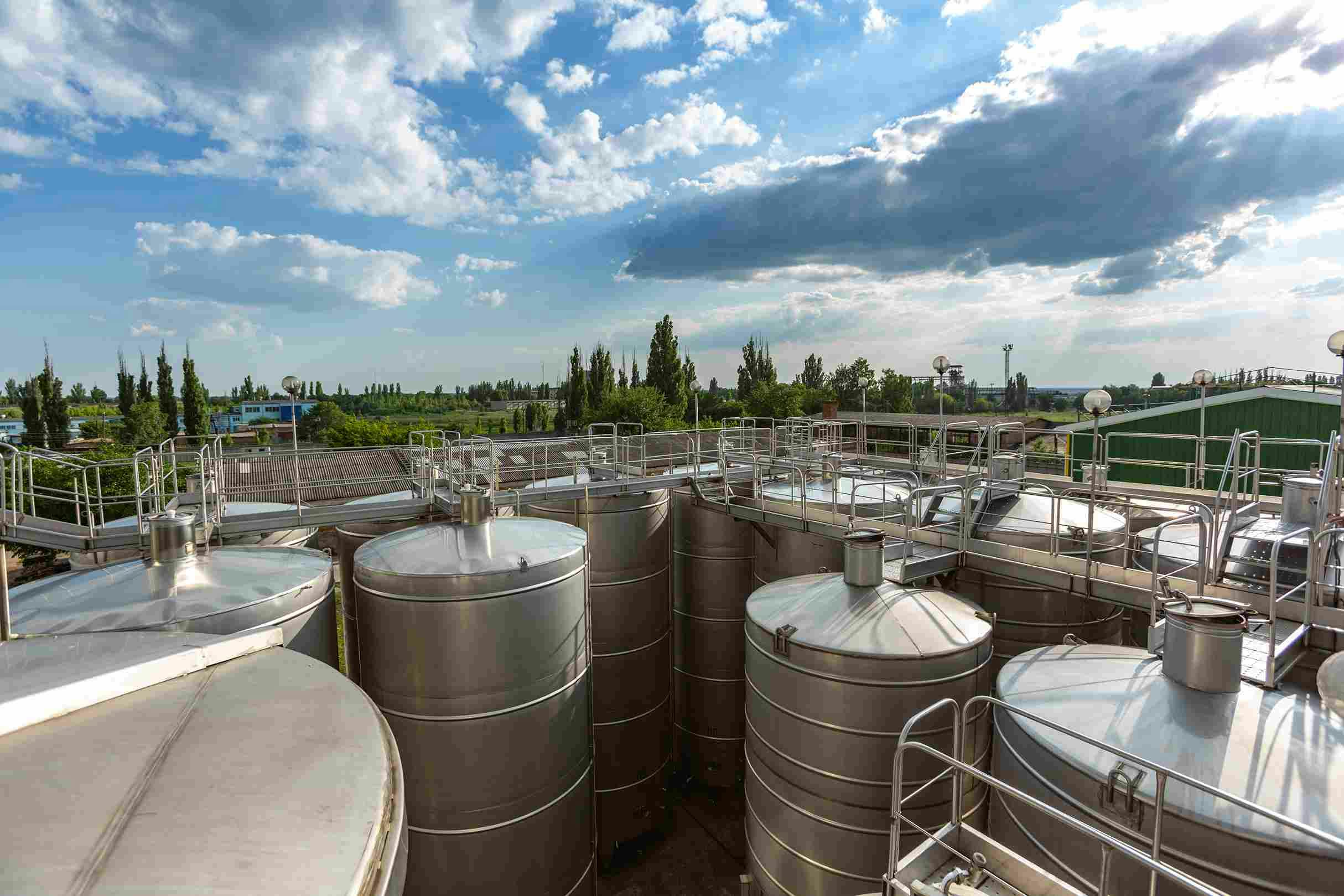Can Winery Wastewater be Turned into Renewable Energy? - Universal ...