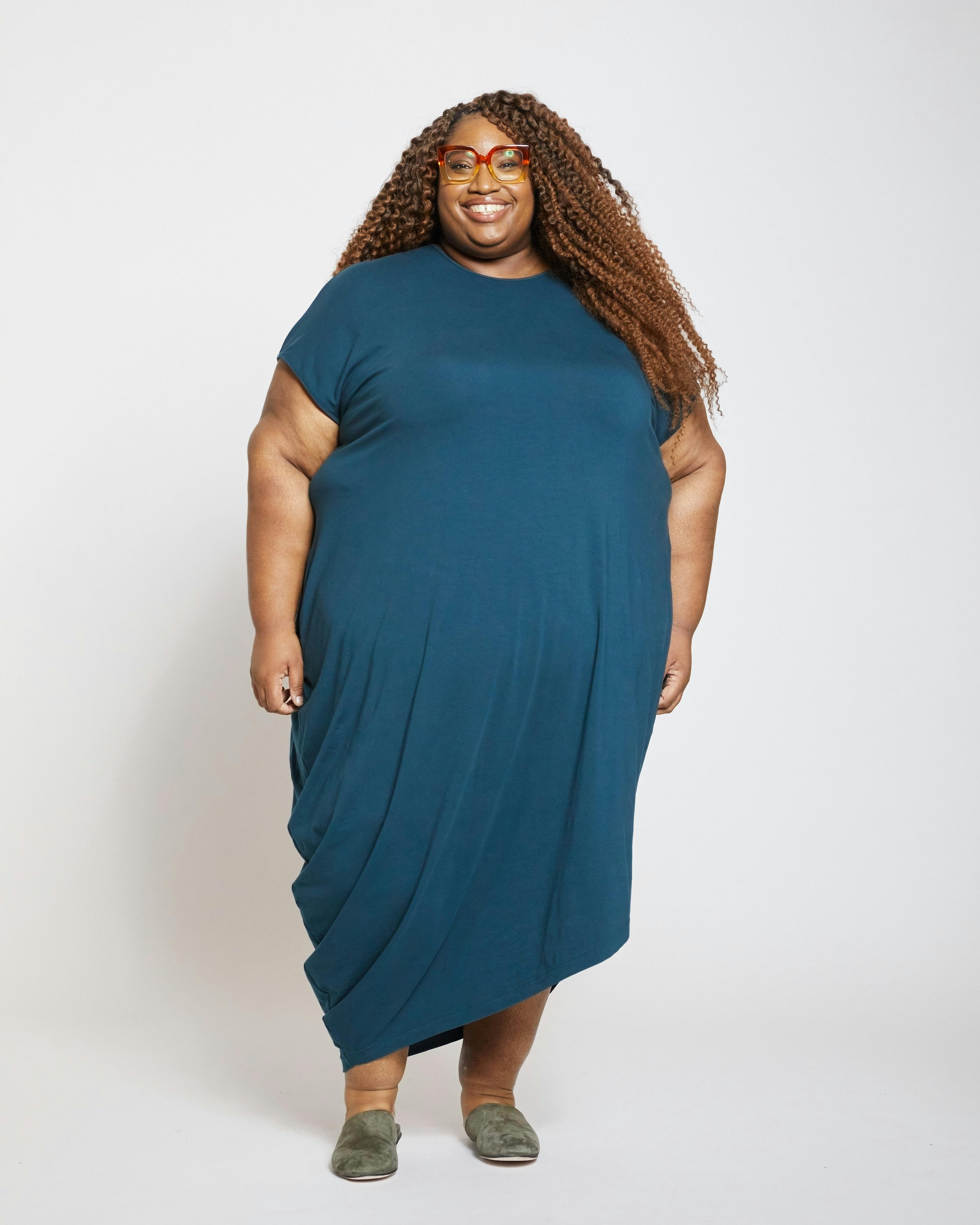 Iconic Geneva Dress - Deep Sea | Universal Standard