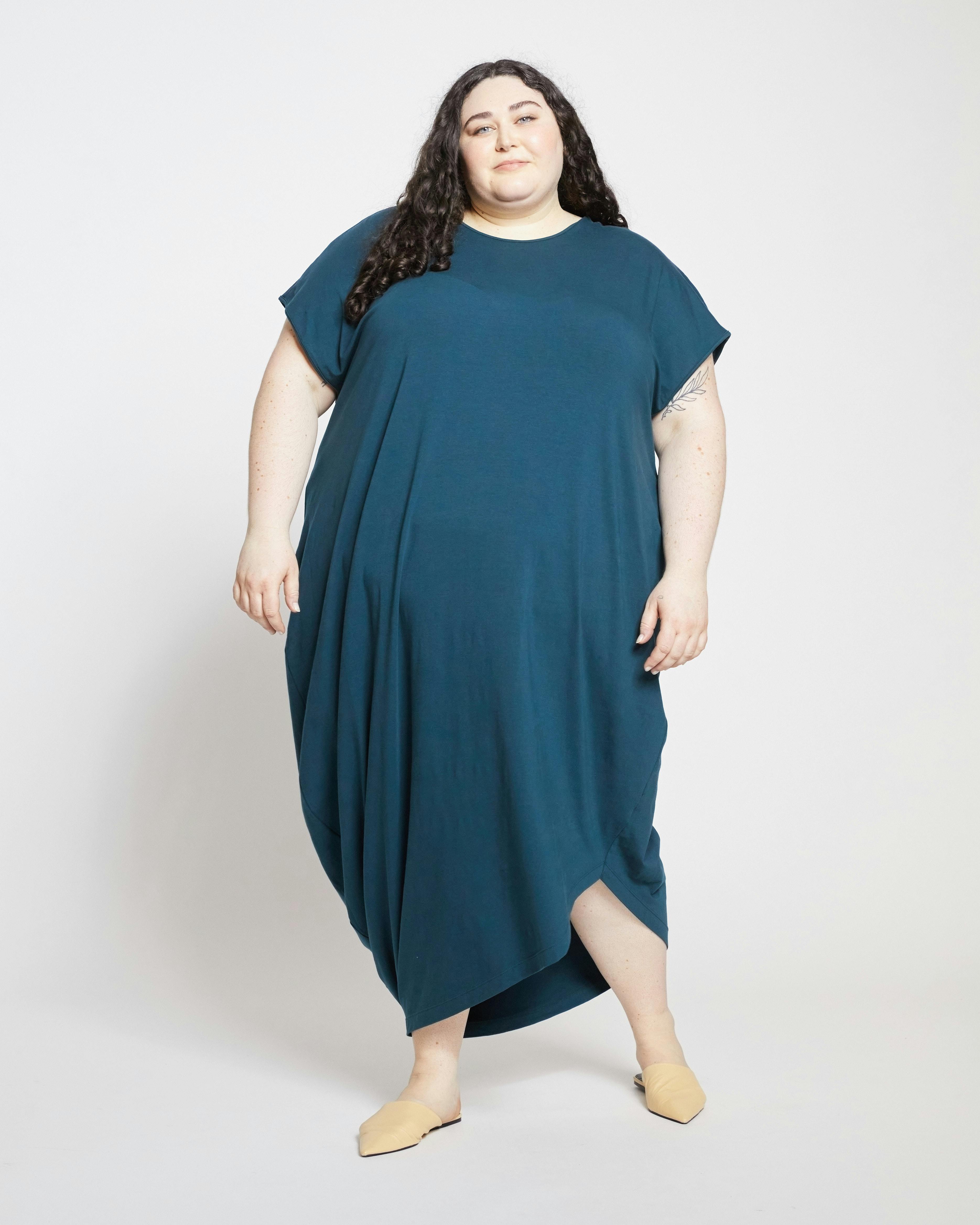 Iconic Geneva Dress - Deep Sea | Universal Standard