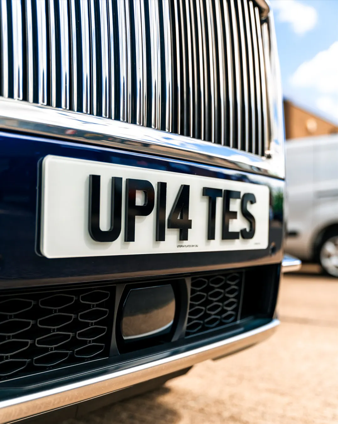 The Allure of Bespoke Plates: Deep Dive into Personalised Plates