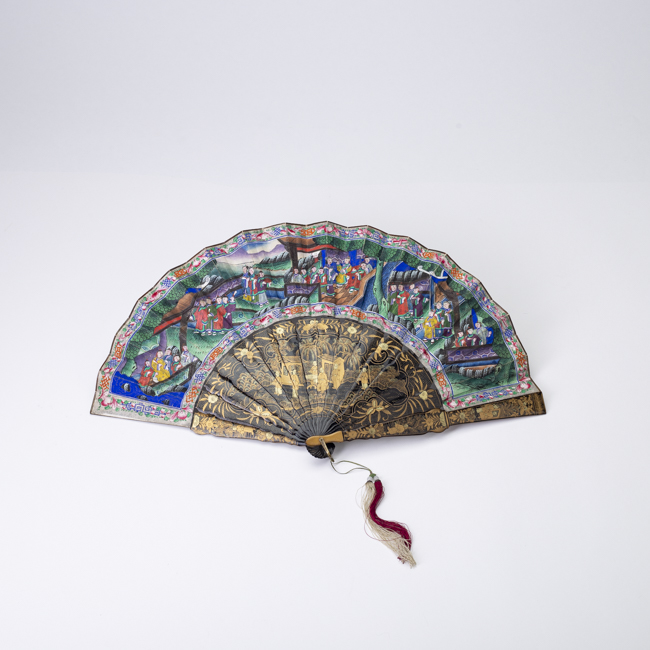 A Chinese Fan with box | Vanderven