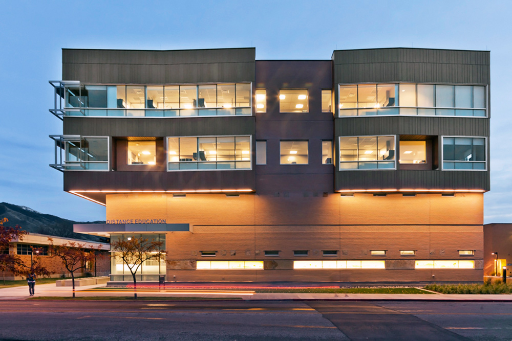 Utah State University Regional Campus Distance Education Building