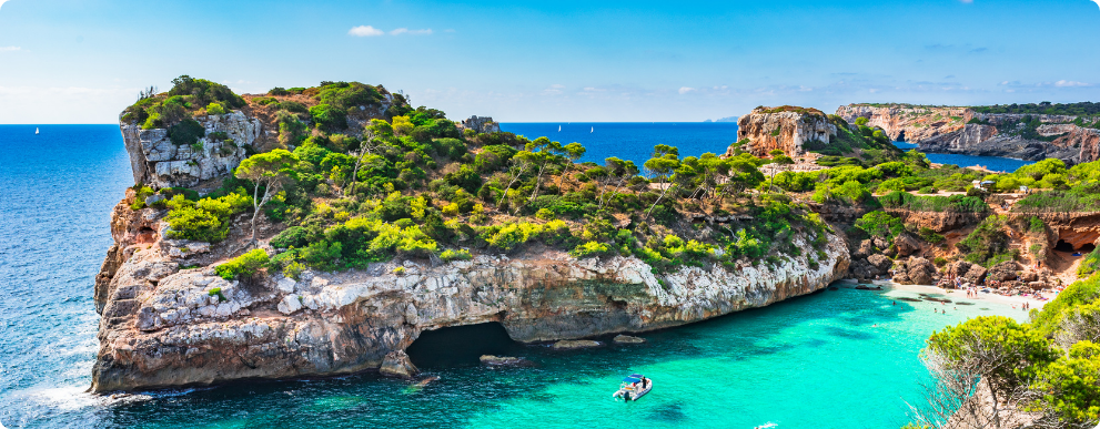 Villas in Majorca - Great Villas Affordable Prices | Villa Plus