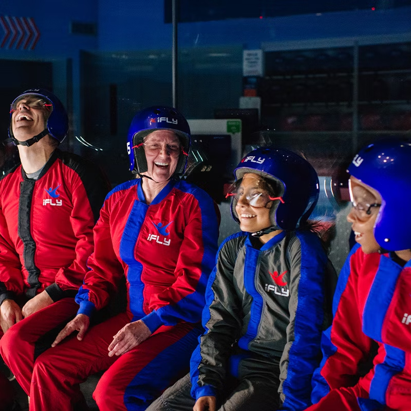 Skydiving Experiences & Parachute Jumps - A Thrill You'll Remember