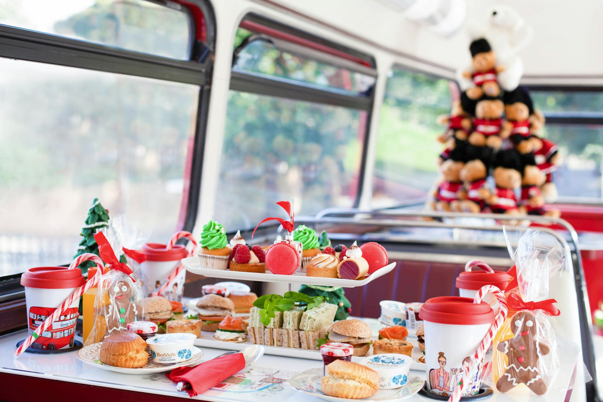 45 Christmas Activities to Get You in The Festive Spirit This Year ...