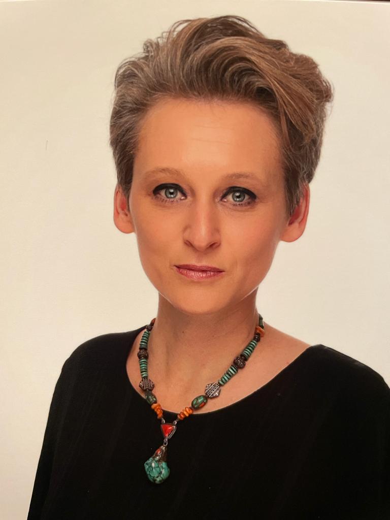 Michelle Strange's Instagram, Twitter & Facebook on IDCrawl