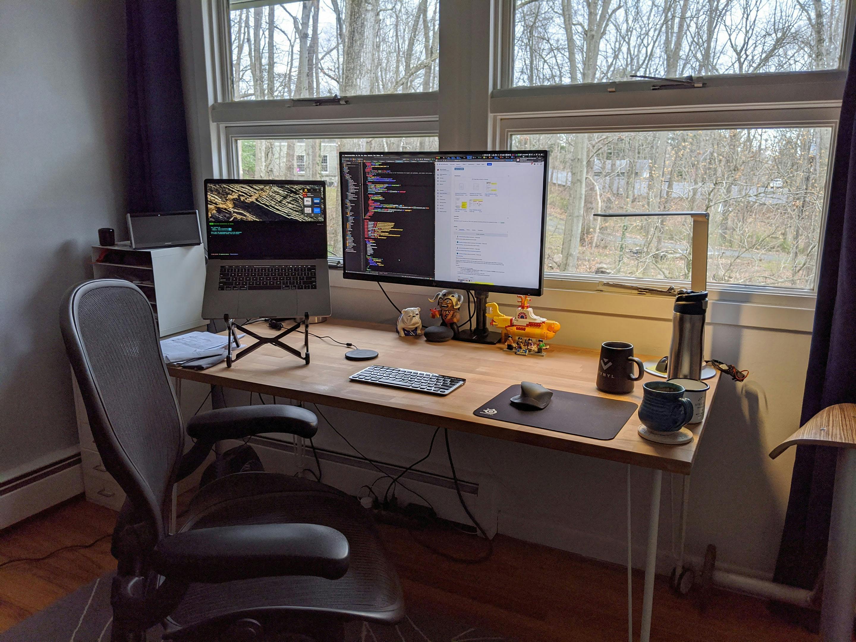 VYNYL | How Vynyl Works From Home With Confidence