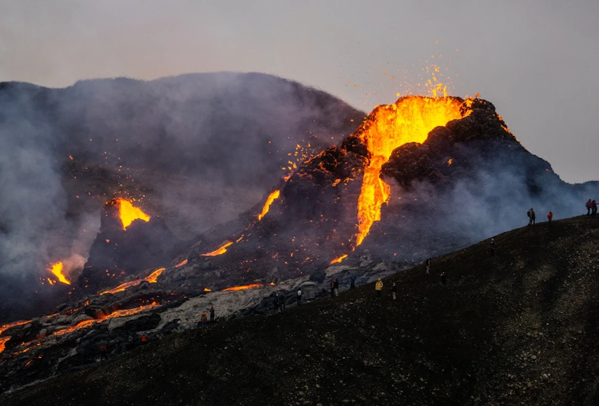 Your Guide to Iceland's Volcanoes | Blog | PLAY airlines