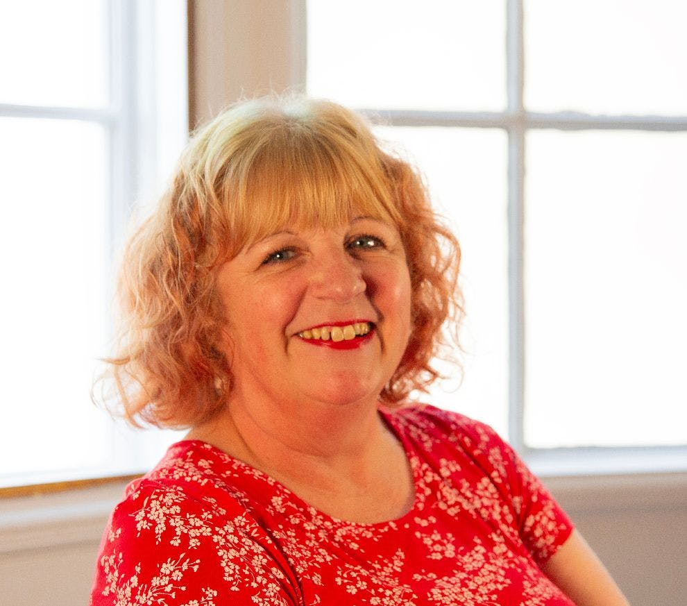 Sue Hartley - Senior Conveyancing Executive at Walker Foster | Walker ...